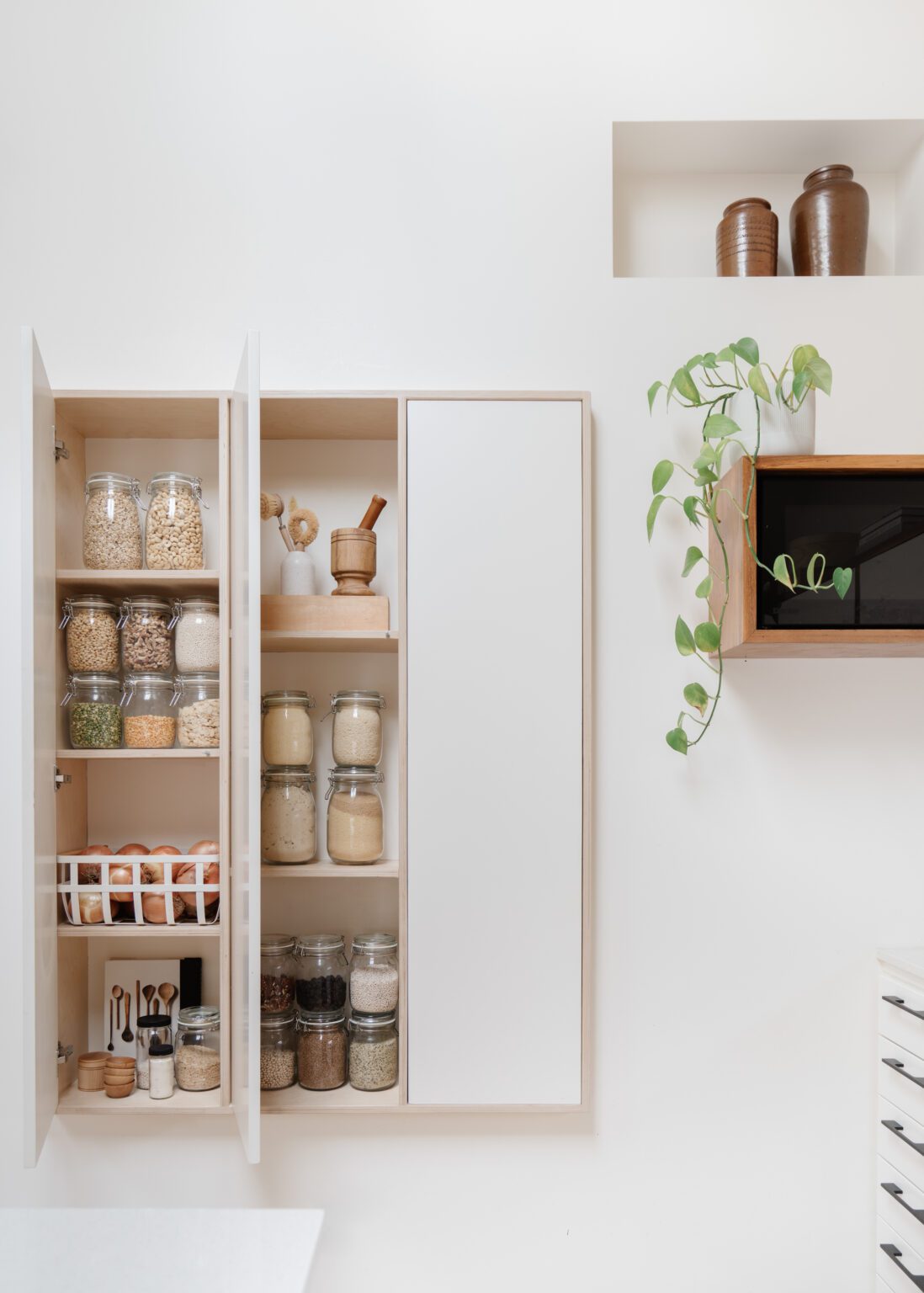 Gradual Decluttering Tips | Simple Neat Home