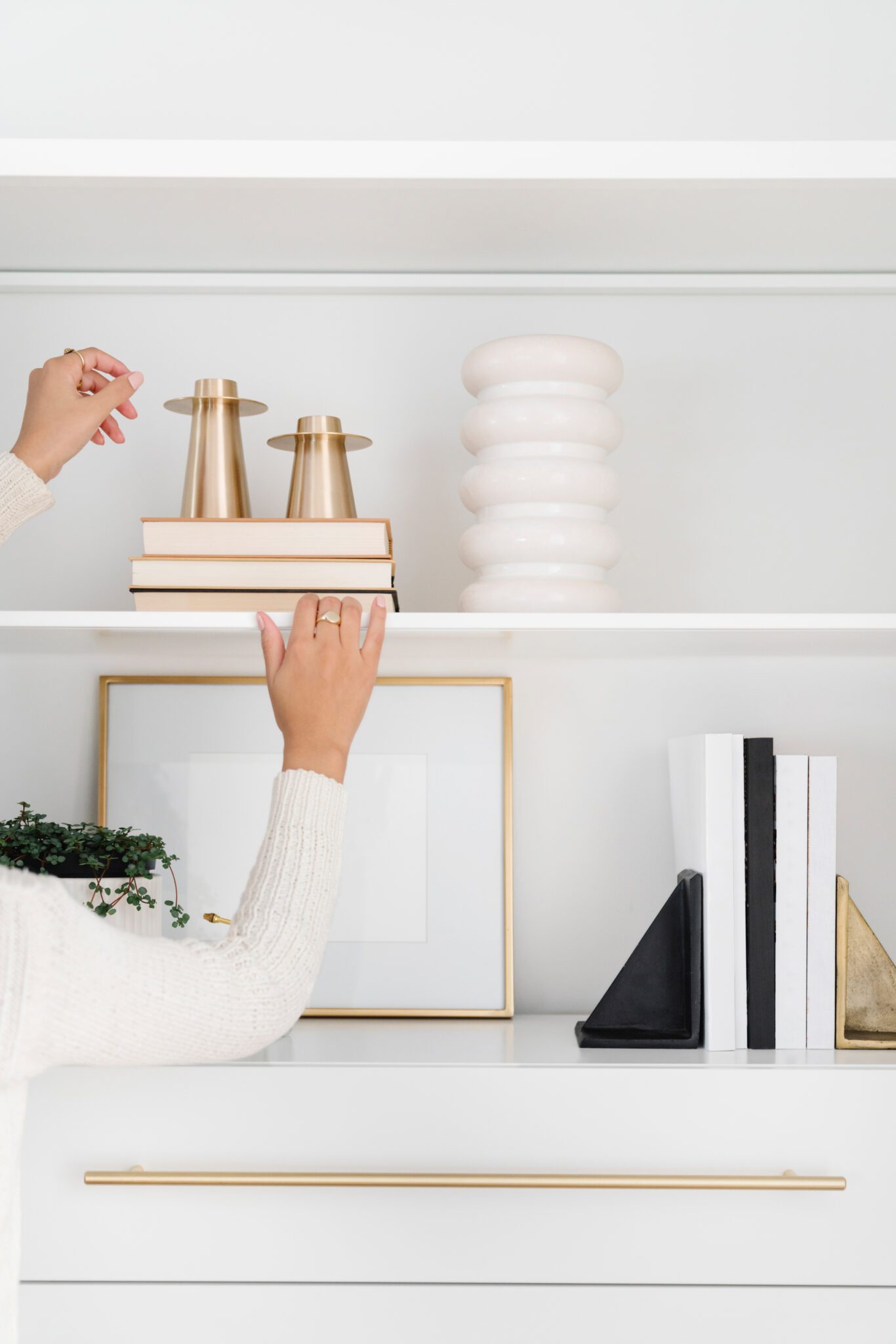 The Ultimate Guide: How to Declutter Your Home, Step by Step